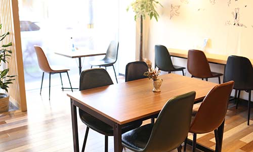 南千里のカフェで手作りスイーツを堪能｜ Risaku café